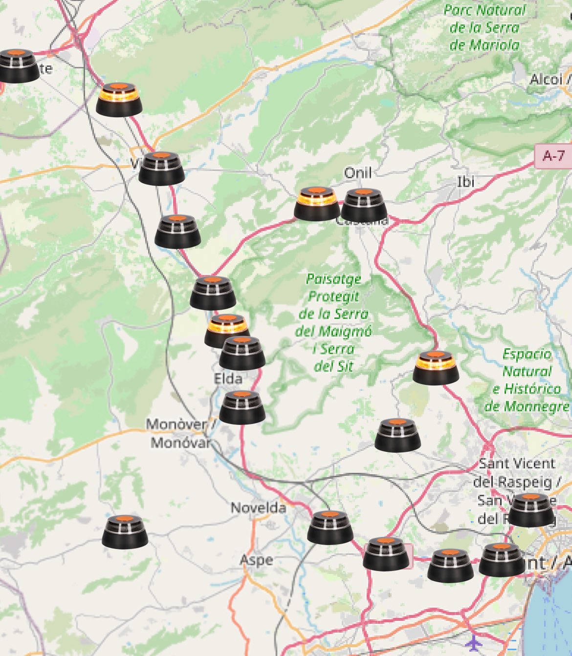 The safety fears of V16 beacons in Spain: Pirate tow trucks, criminal ...