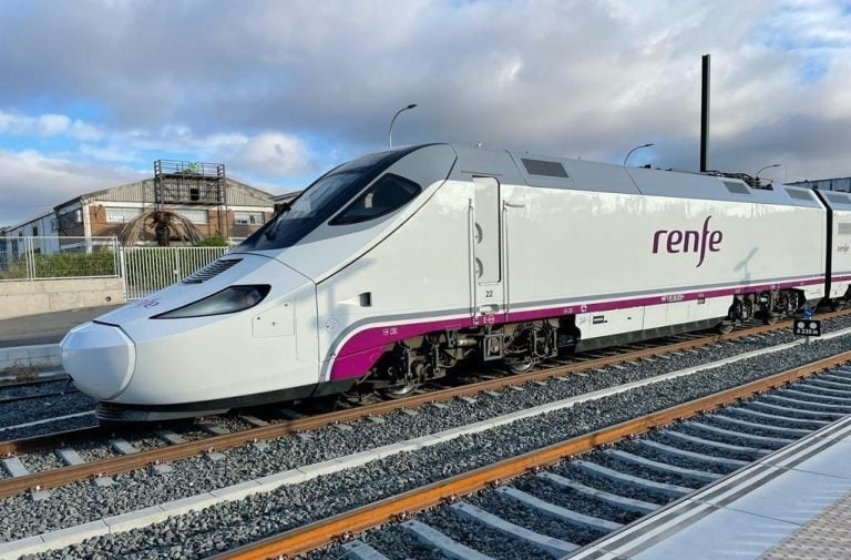 Renfe suspends rail services across Andalucia due to severe weather ...