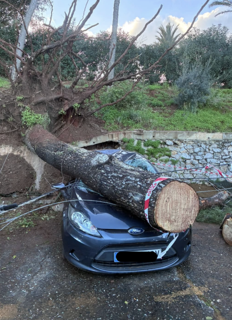Storm Leonardo chaos on the Costa del Sol as coastal path is wrecked ...