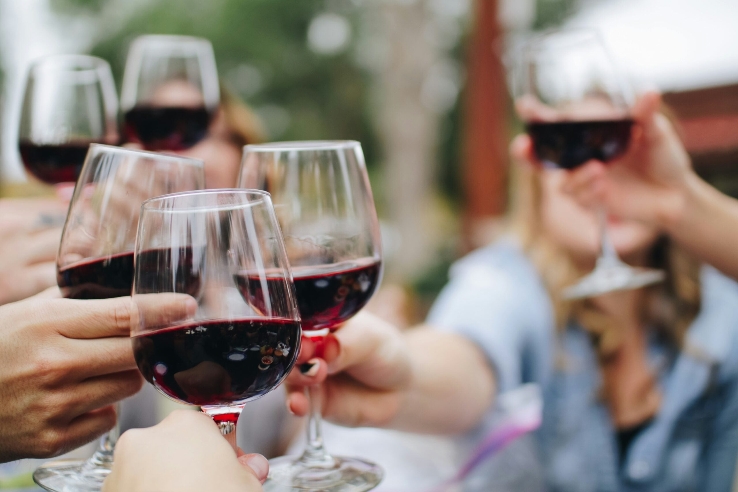 Spanish study asks: Is it better to quit alcohol entirely or just cut ...